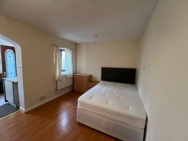 1 bedroom flat to rent