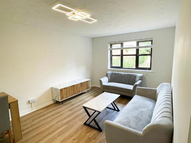 1 bedroom flat to rent