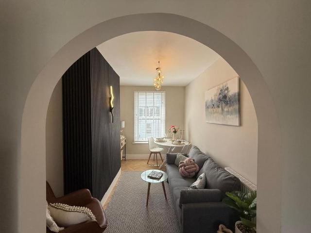 1 bedroom flat to rent