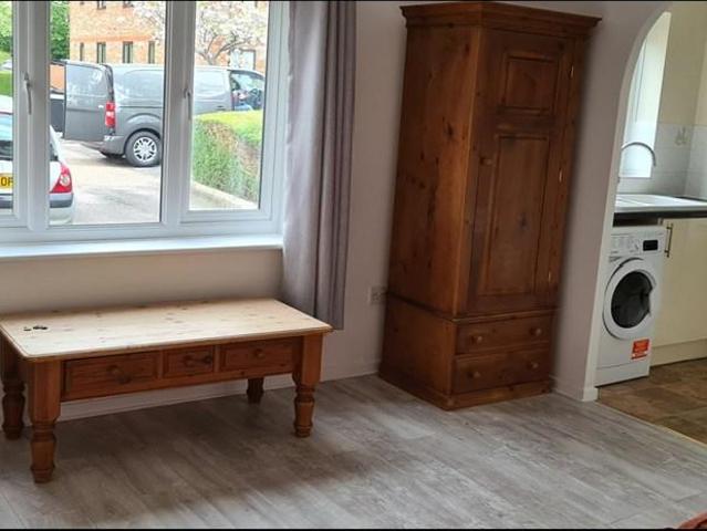 1 bedroom flat to rent
