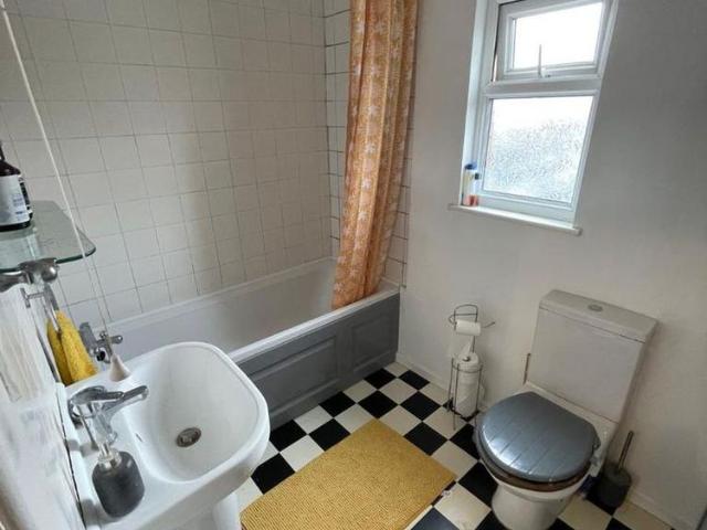 1 bedroom flat to rent