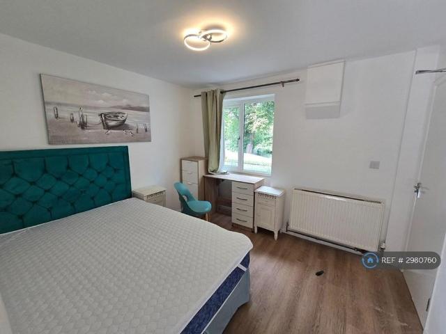 Studio to rent