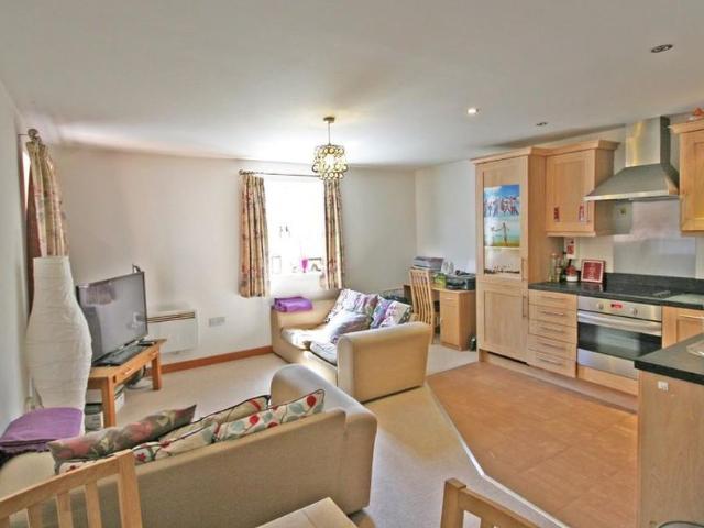 1 bedroom flat to rent