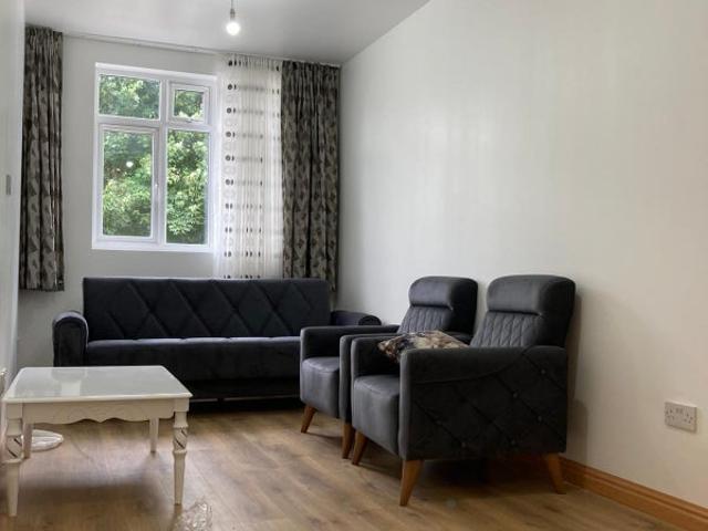 1 Bedroom Flat at N17 Tottenham Hale