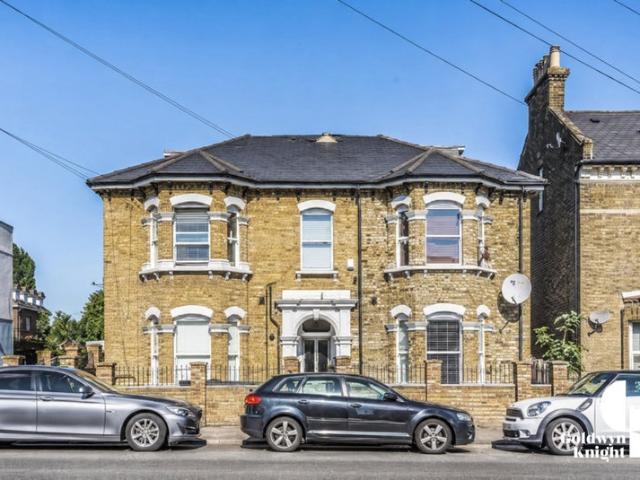 1 Bedroom Flat Available in Catford