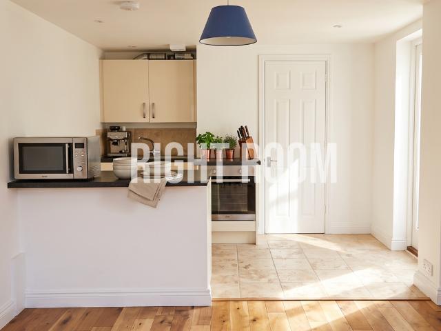 1 Bedroom Flat, Beaufront Close, Camberley, GU15 1NQ