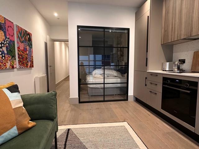 1 Bedroom Flat, Clapham, Furnished, Short Term Let