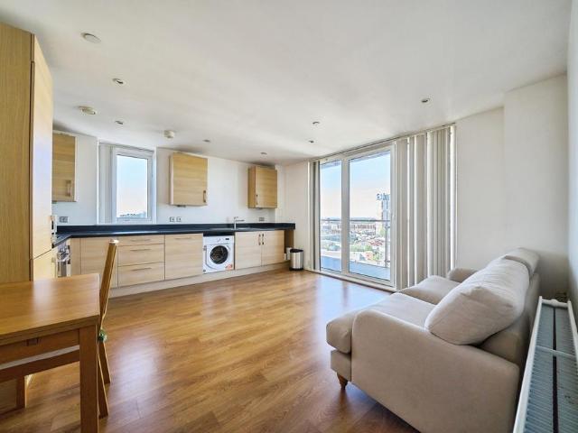 1 bedroom flat for sale