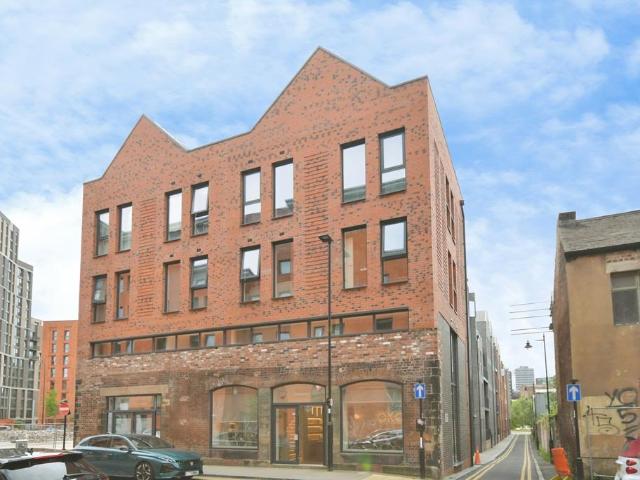 1 bedroom flat for sale