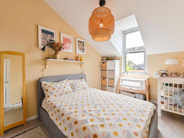1 bedroom flat for sale