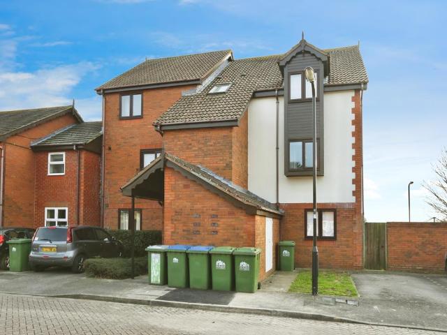 1 bedroom flat for sale