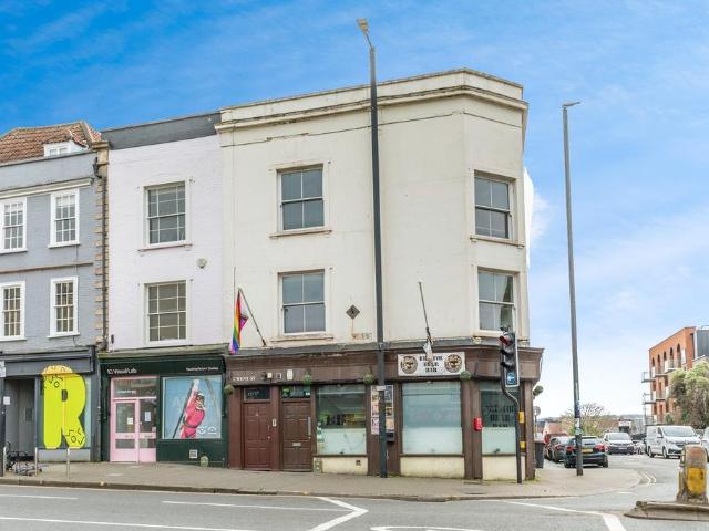 1 bedroom flat for sale