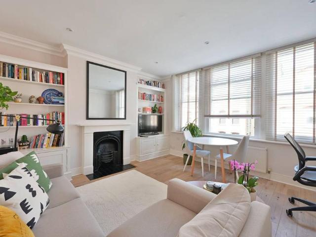1 bedroom flat for sale