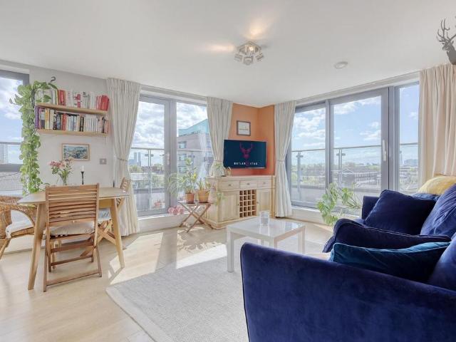 1 bedroom flat for sale