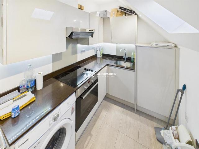 1 bedroom flat for sale