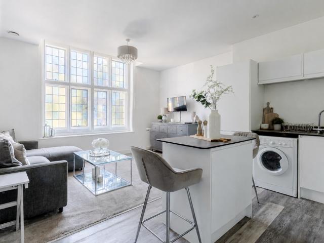1 bedroom flat for sale