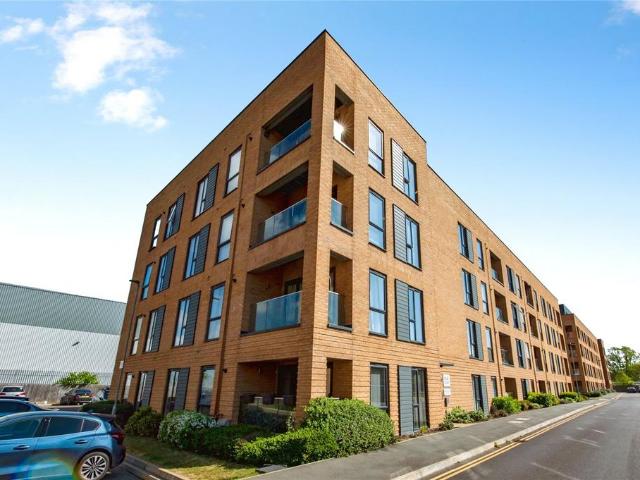 1 bedroom flat for sale