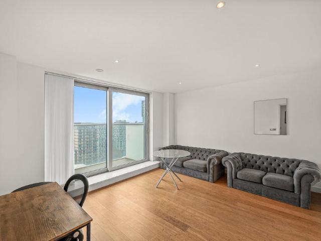 1 bedroom flat for sale