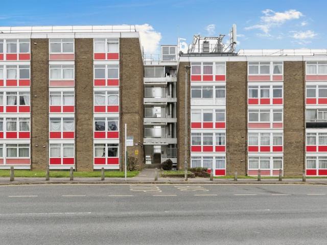 1 bedroom flat for sale