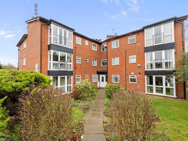 1 bedroom flat for sale