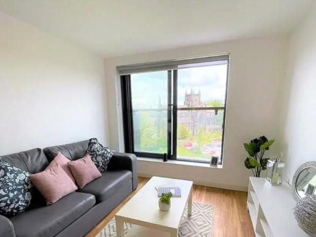 1 bedroom flat for sale