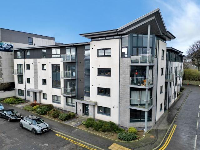 1 bedroom flat for sale