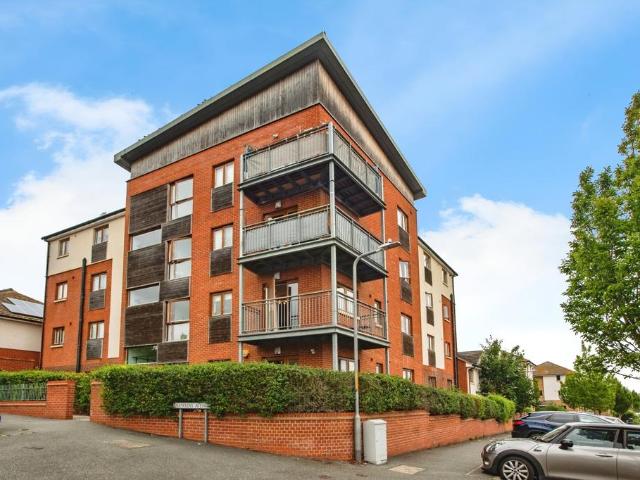 1 bedroom flat for sale
