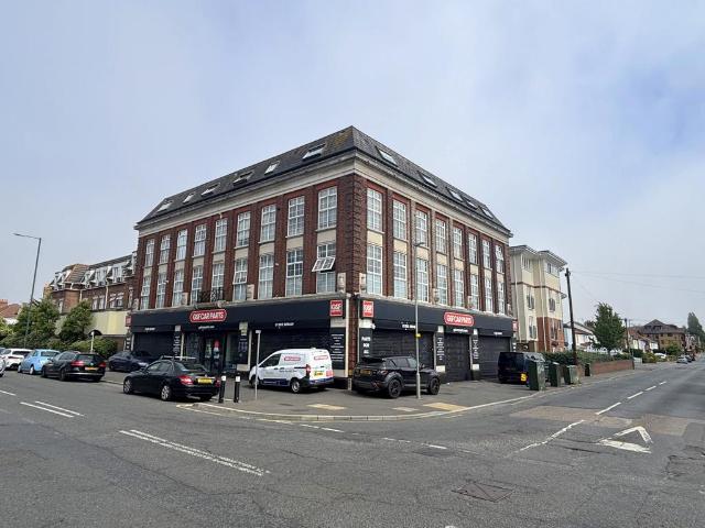 1 bedroom flat for sale