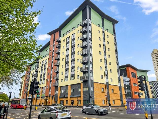 1 bedroom flat for sale