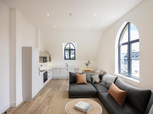1 bedroom flat for sale