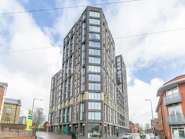 1 bedroom flat for sale