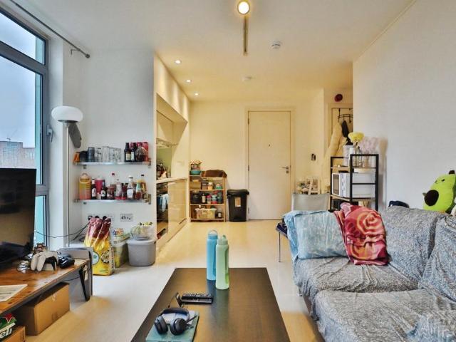 1 bedroom flat for sale