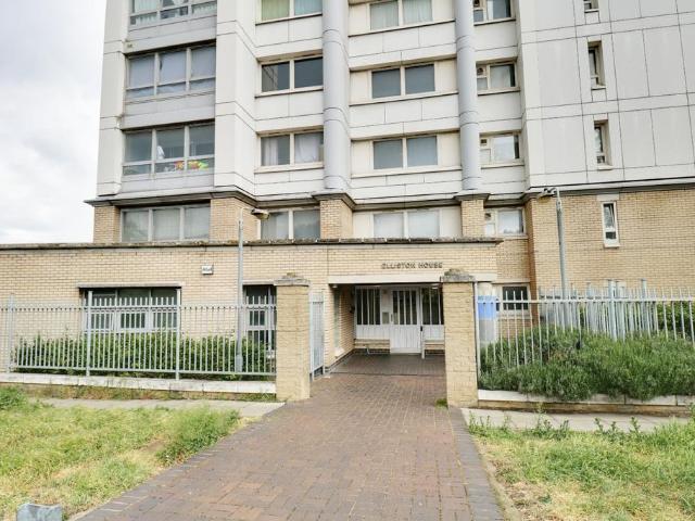 1 bedroom flat for sale