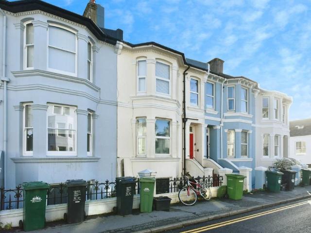 1 bedroom flat for sale