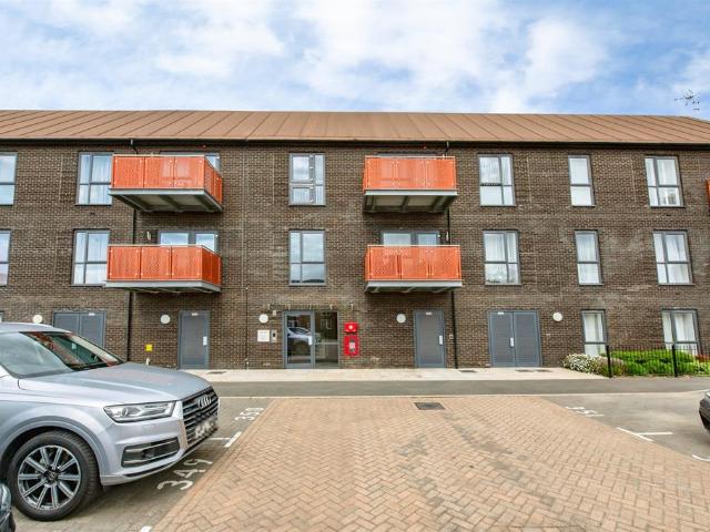 1 bedroom flat for sale