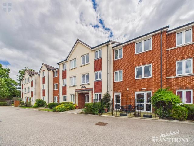 1 bedroom flat for sale