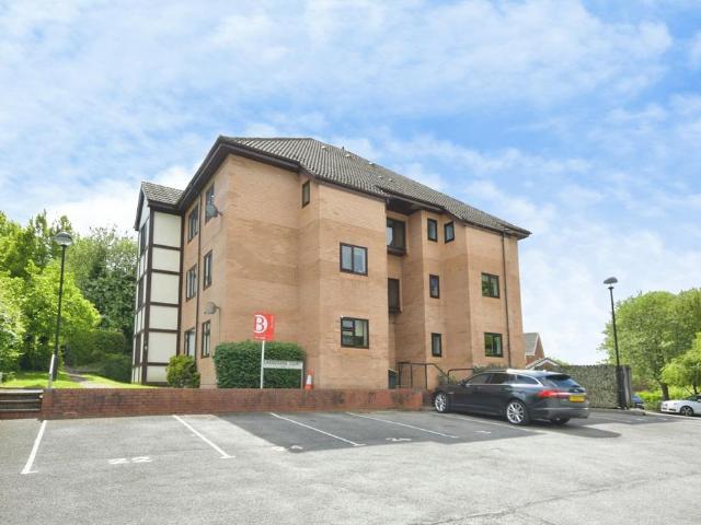1 bedroom flat for sale