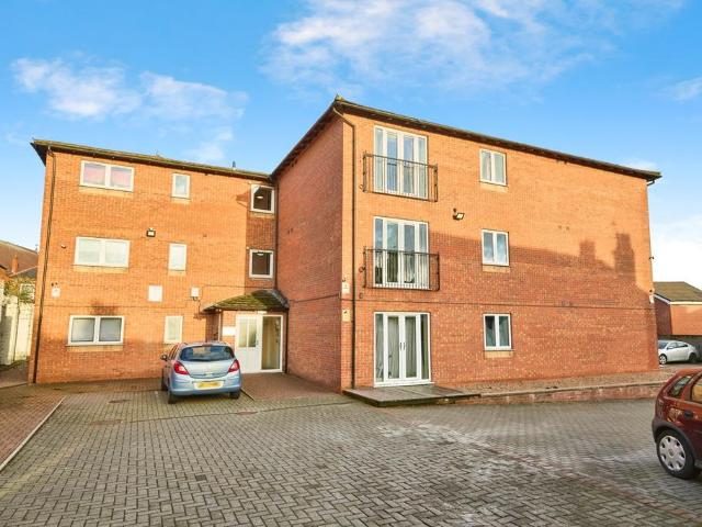 1 bedroom flat for sale