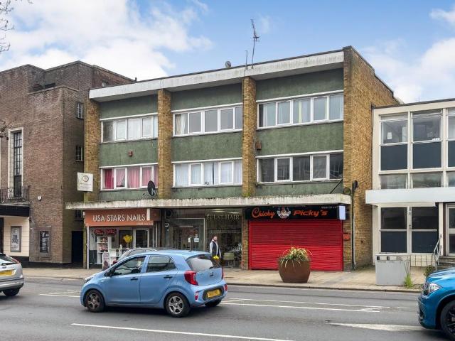 1 bedroom flat for sale