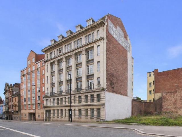 1 bedroom flat for sale