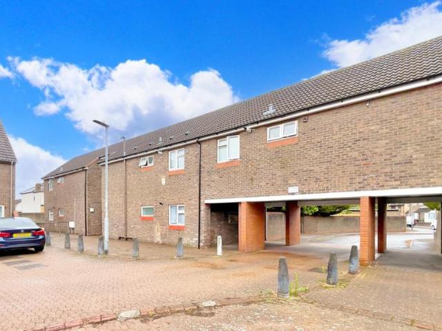 1 bedroom flat for sale