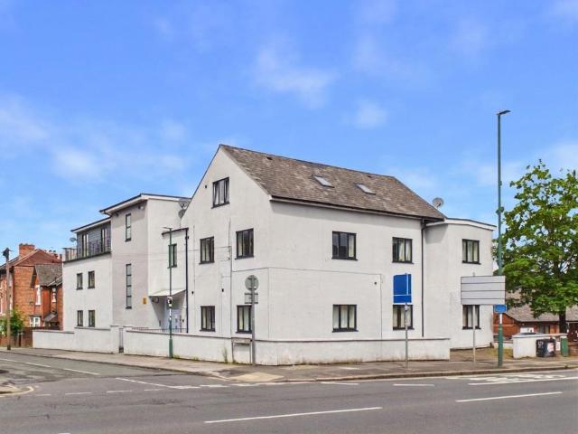 1 bedroom flat for sale
