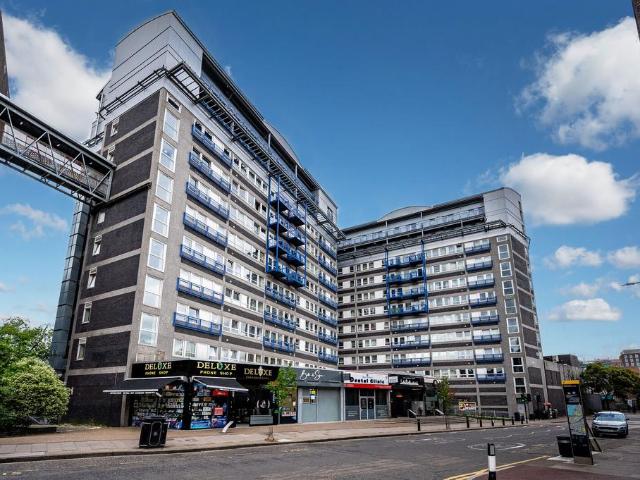 1 bedroom flat for sale