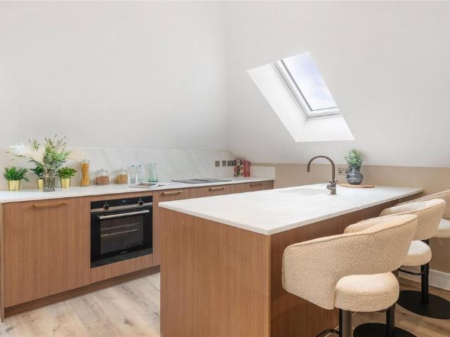 1 bedroom flat for sale