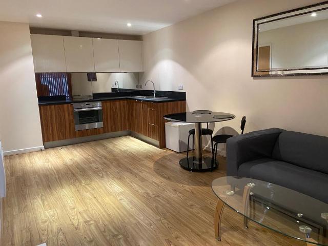1 bedroom flat for sale