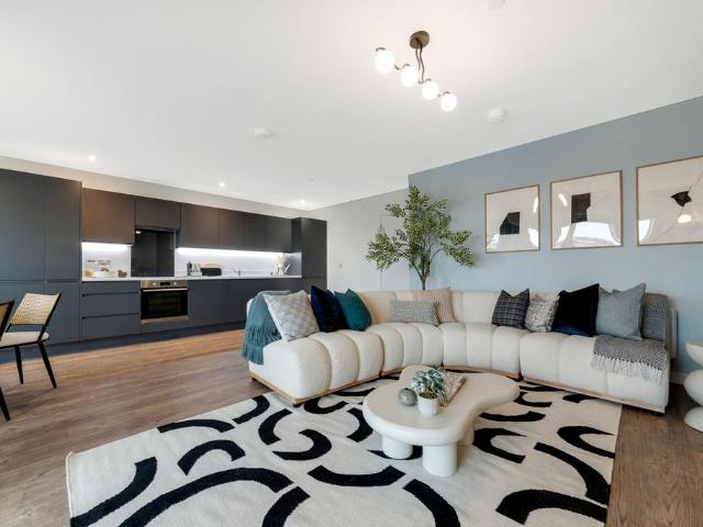 1 bedroom flat for sale
