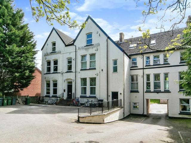 1 bedroom flat for sale