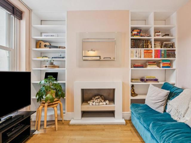 1 bedroom flat for sale