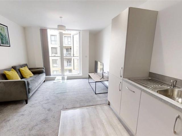 1 bedroom flat for sale