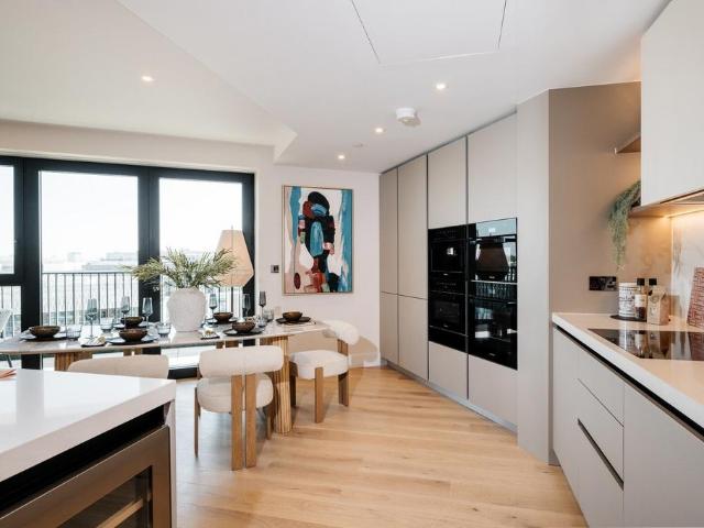 1 bedroom flat for sale